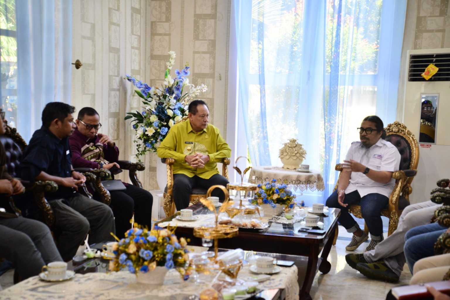 Gubernur Gusnar Ismail Lawan Disinformasi Digital, Gusnar Ismail Dorong ...